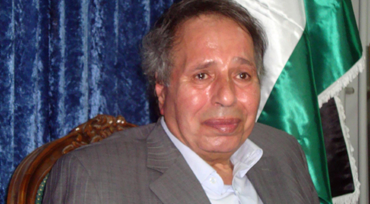 وفاة الشاعر السوري عمر الفرّا | إرم نيوز