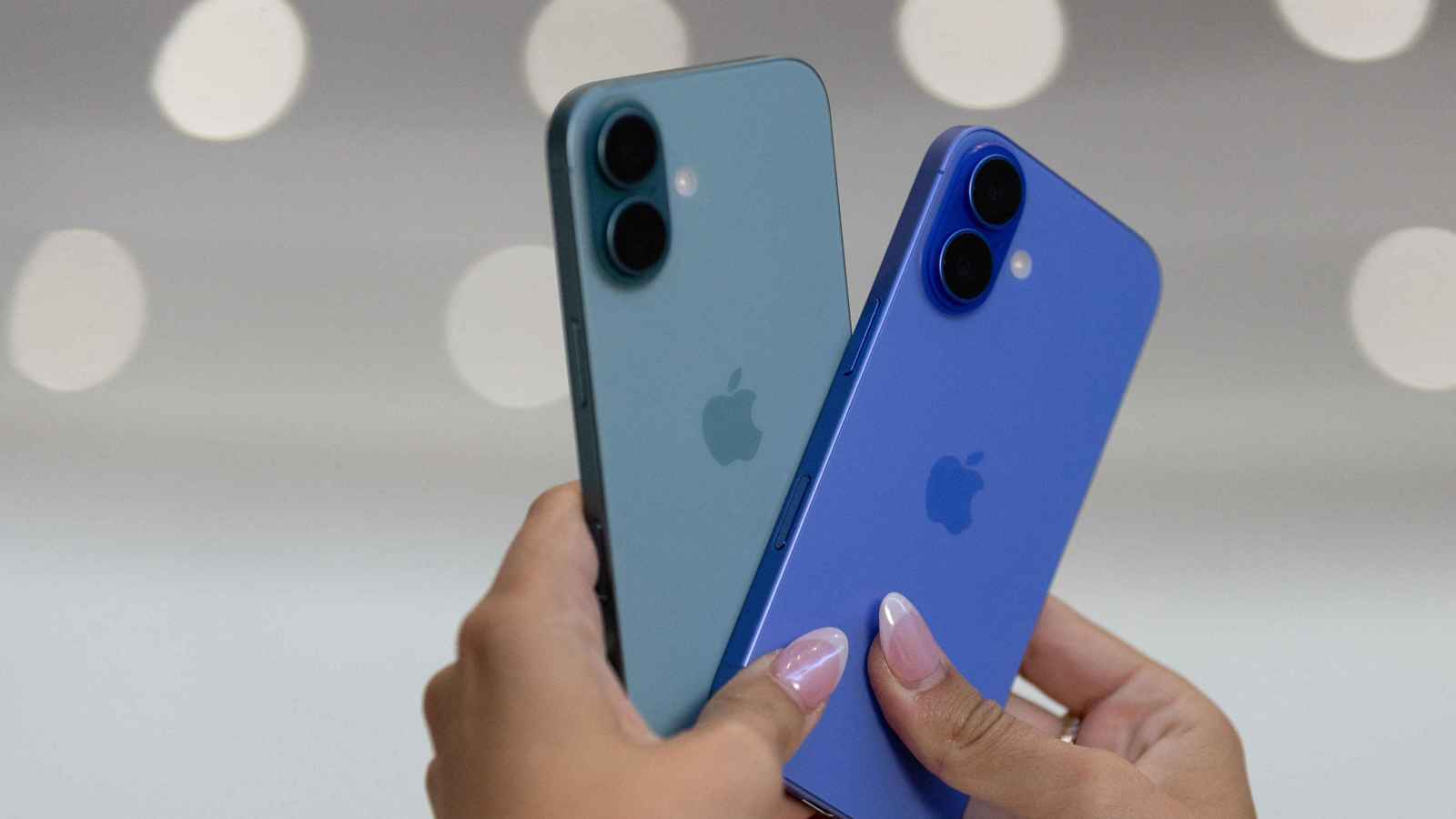 9 أسباب ستدفعك لانتظار آيفون 17 العام المقبل | إرم نيوز