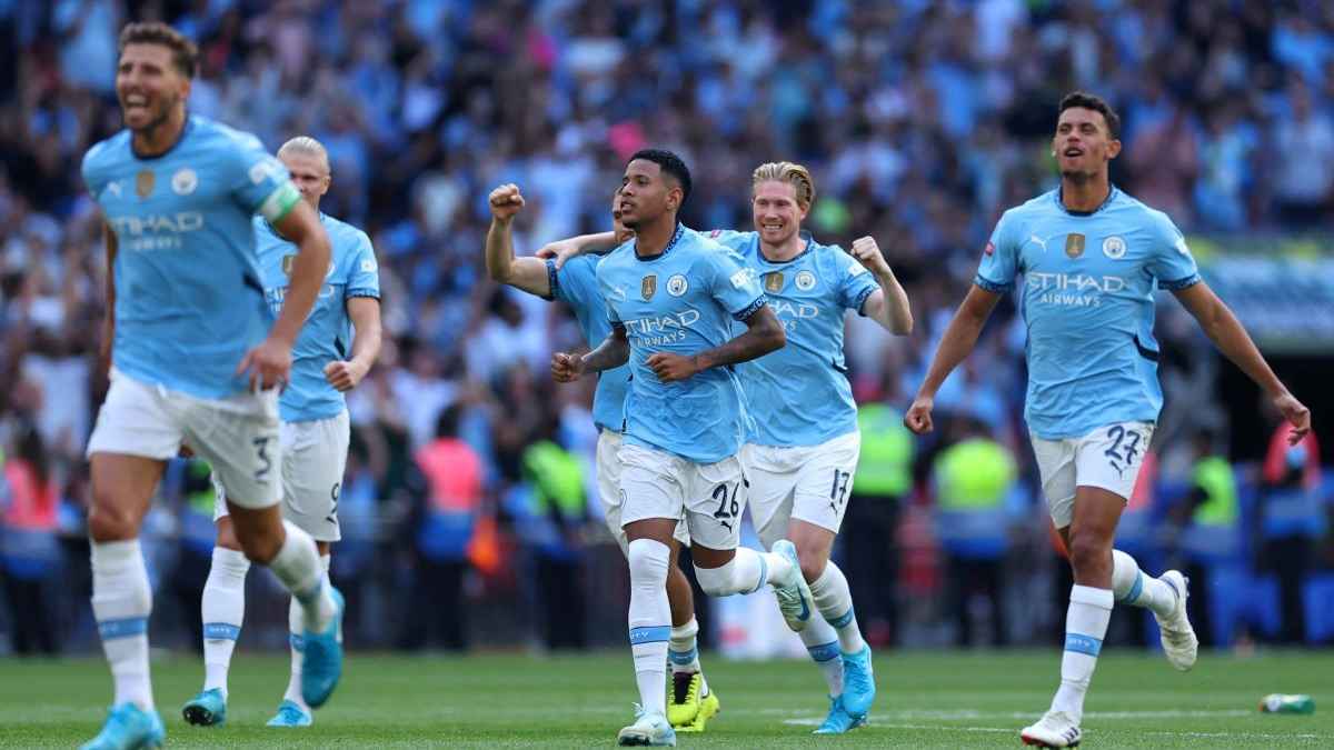 ملخص وأهداف مبارة مانشستر يونايتد ومانشستر سيتي في نهائي كأس الدرع