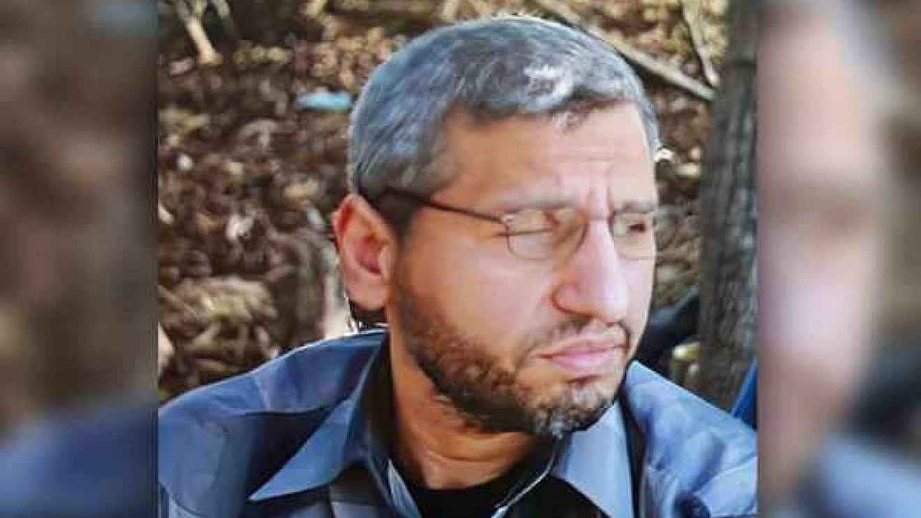 رجل بـ 7 أرواح من هو محمد الضيف الذي استهدفته إسرائيل؟ فيديو إرم