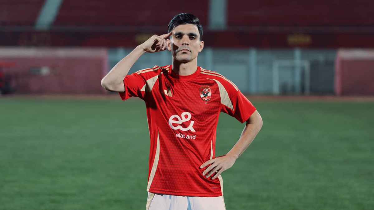 إرم سبورت | "لا علاقة لي بتصرفات إمام عاشور".. أشرف بن شرقي يفاجئ شوبير (فيديو)